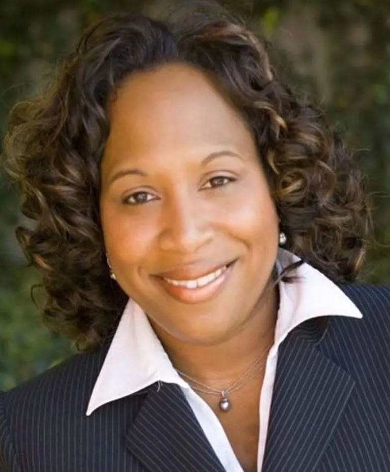 Reading between the headlines with Janet Kelly - Dominique DiPrima ...